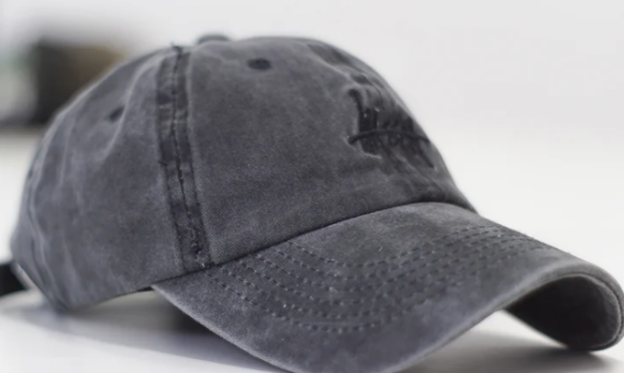 Dad Hat vs Baseball Cap - Exploring the Differences and Choose the ...