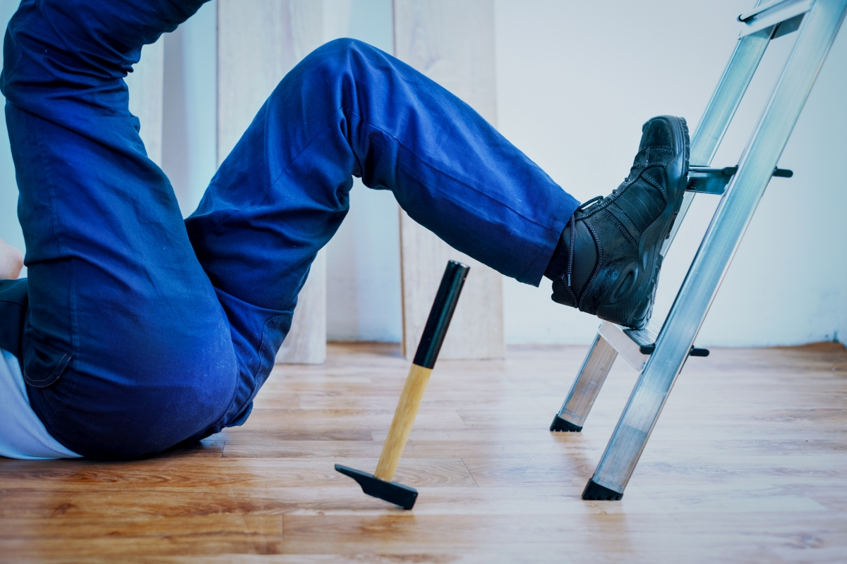 4 Steps to Take After a Ladder Accident: Advice from Lawyers ...